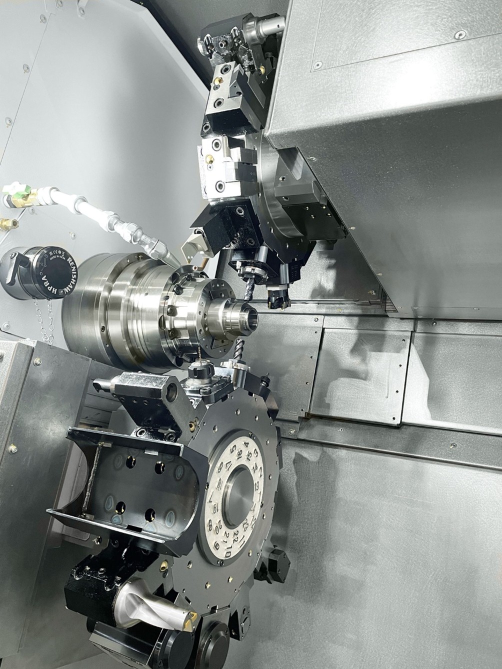 Máy tiện CNC Nakamura Tome WY-100II và WY-150